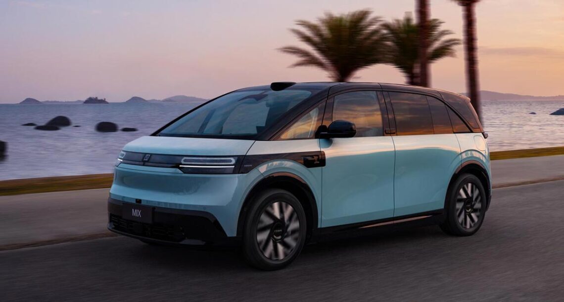 Zeekr Unveils New Mobility Architecture and Zeekr Mix Model at Beijing ...