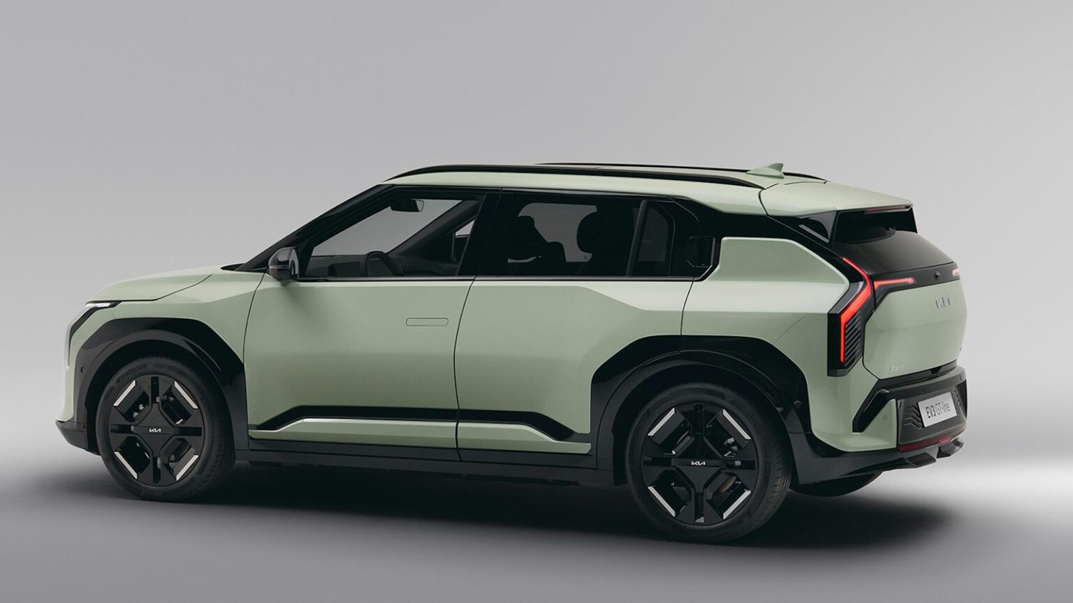 Kia Reveals Pricing and Range Details for EV3 in UK and Netherlands