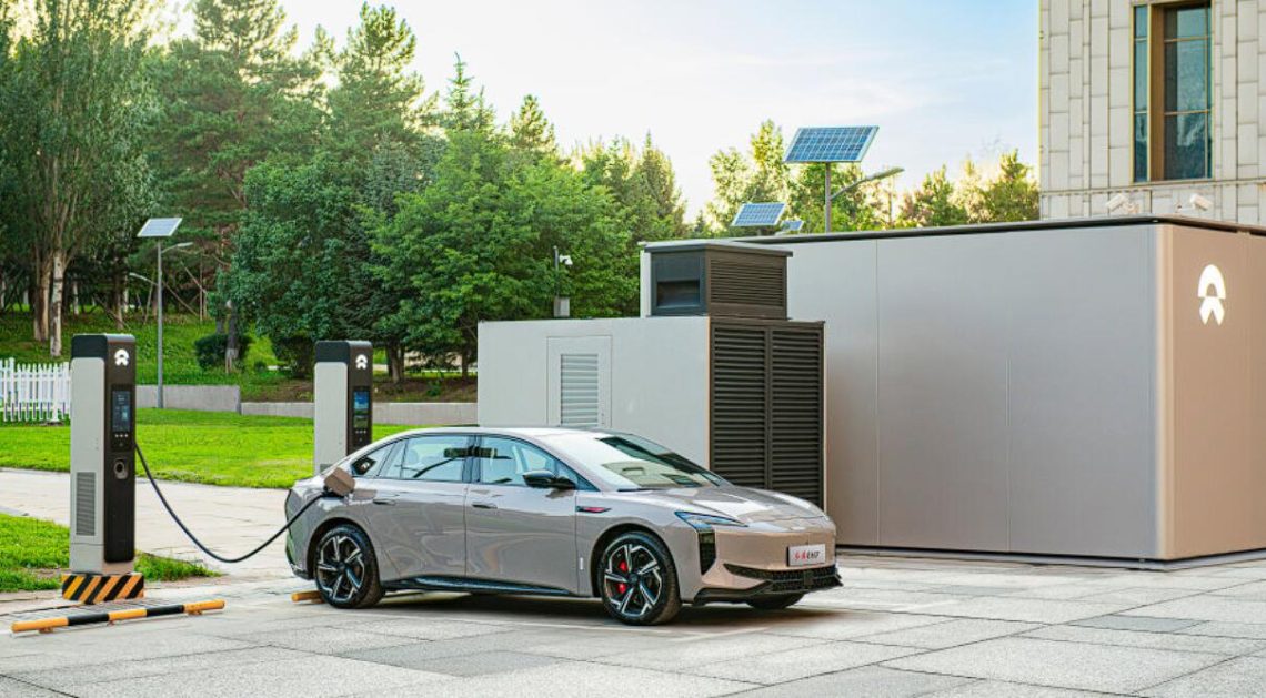 Nio and China FAW Group's Hongqi Brand Interconnect Charging Networks ...