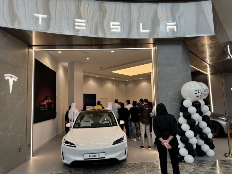 Tesla Opens First Store in Qatar, Expanding Presence in the Middle East