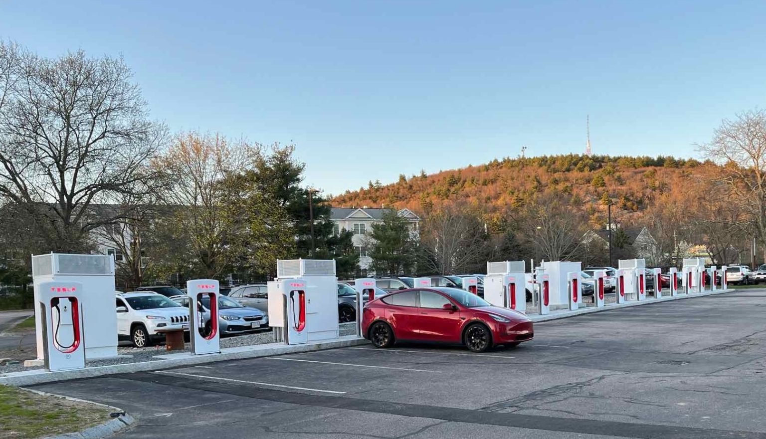 Tesla Offers 3 Months of Free Supercharging with New Model S, 3, X, or ...