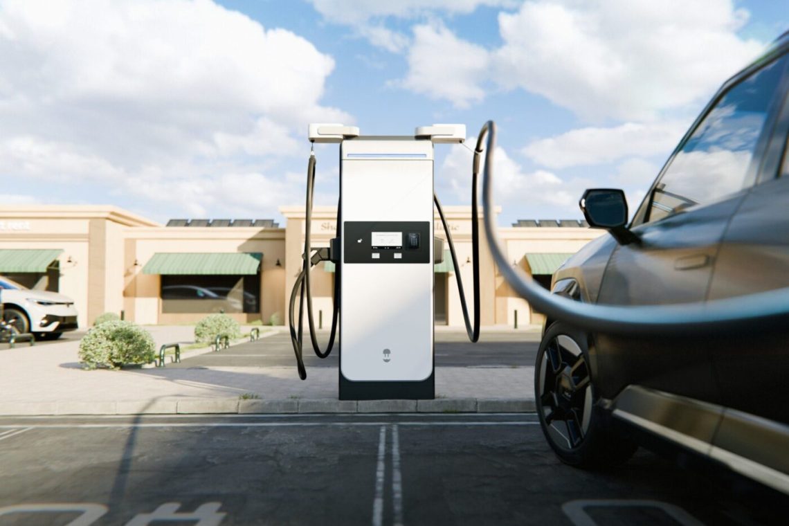 Wallbox Chargers Unveils Supernova 220 DC Fast Charging Station for ...