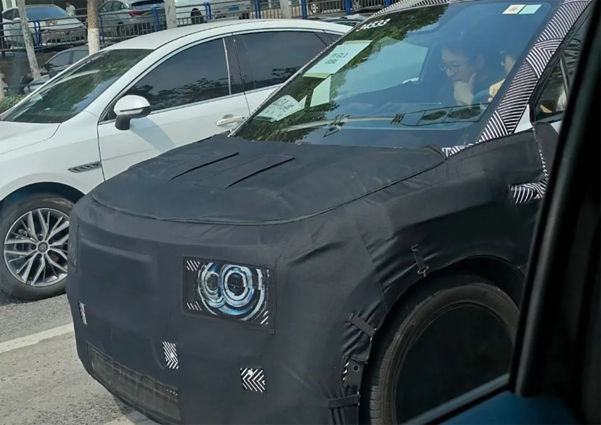 Nio's Third Brand 'Firefly' Spy Shots Reveal Interior of Upcoming ...