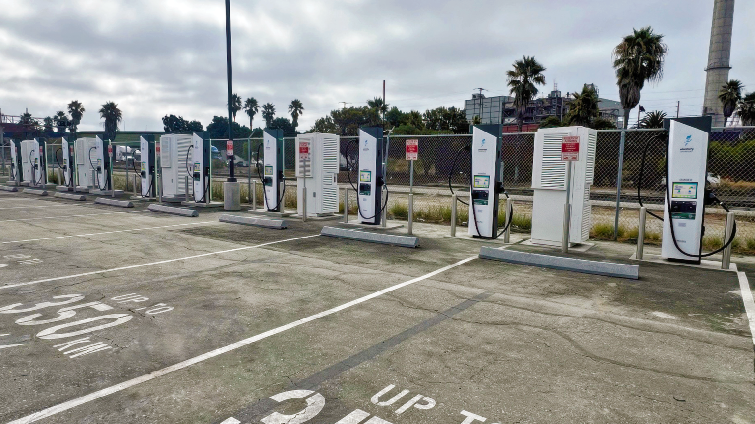 Electrify America and 4 Gen Logistics Unveil Charging Station at Port ...