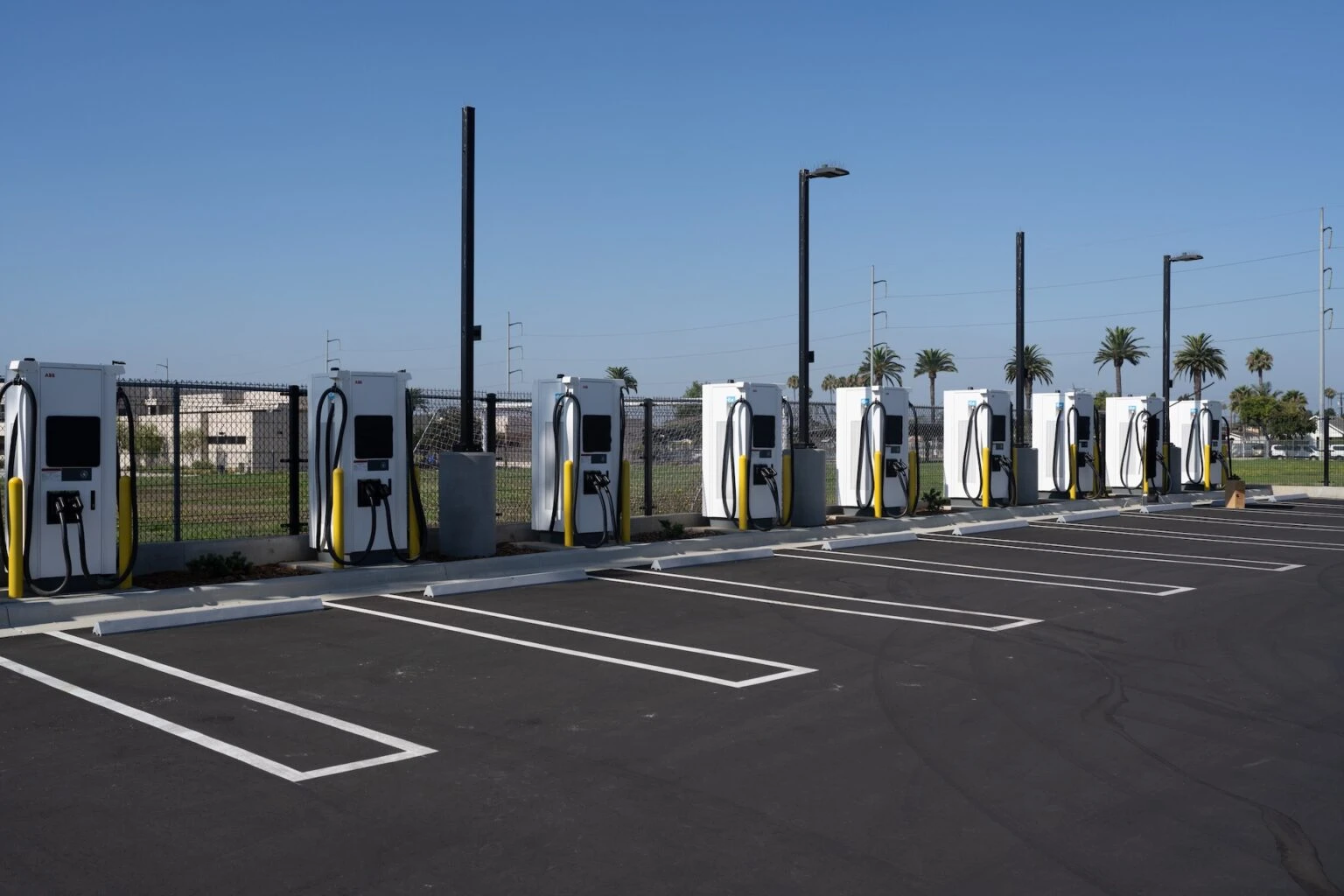 Terawatt Opens First Full-Build EV Fleet Charging Site in Los Angeles ...