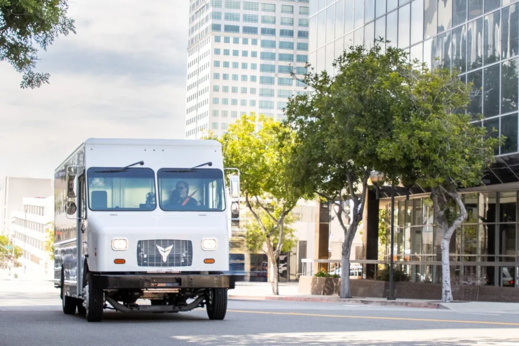 Xos Introduces 2025 Xos SV Stepvan with Expanded Wheelbase Options