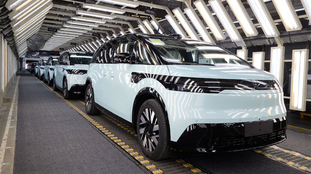 Zeekr Delivers 27,190 Vehicles in December, Reaching 222,123 Units for 2024