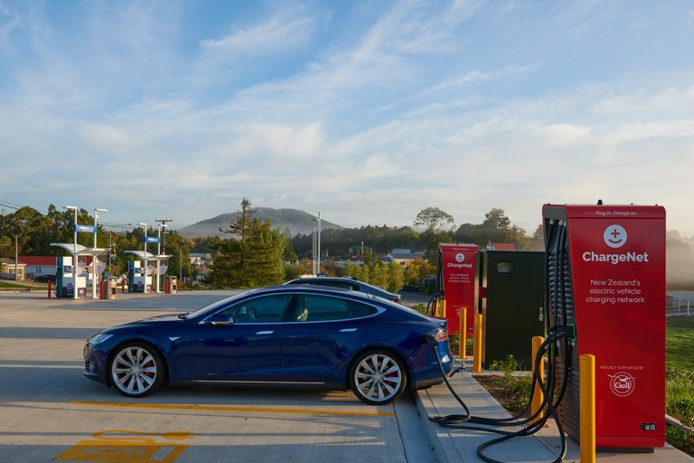 Toshiba, Rinko Bus, and Drive Electro Collaborate on 10-Minute Super ...