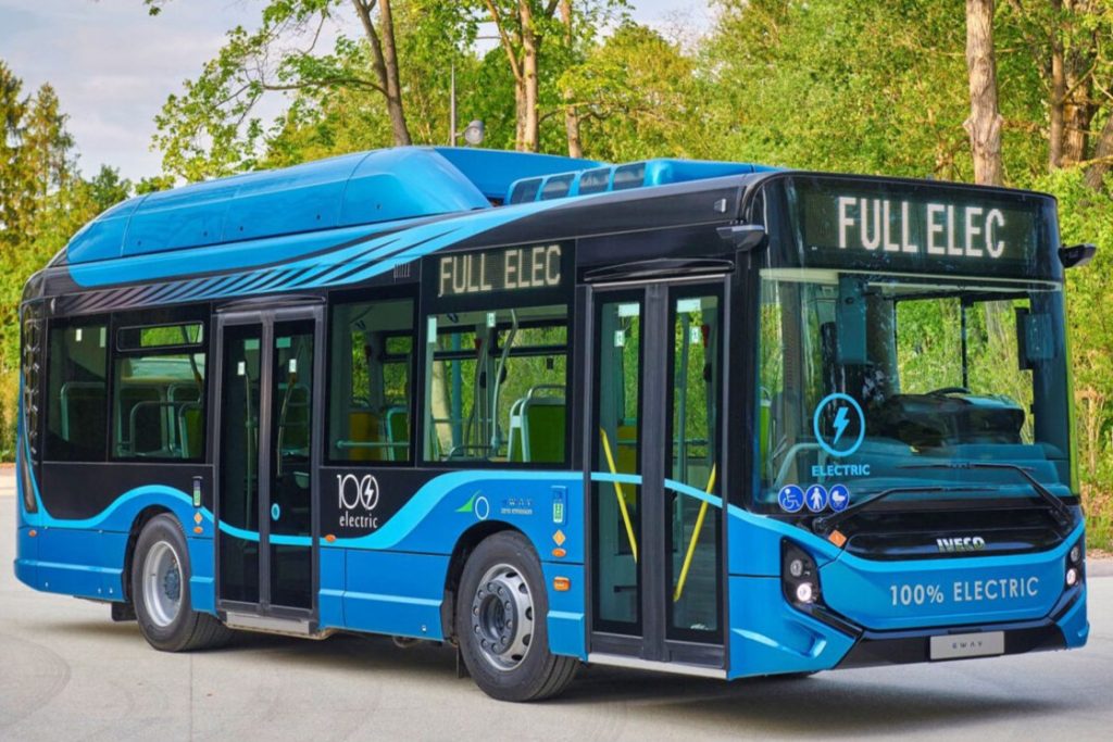 Daimler Buses and H2 Mobility Partner to Expand Hydrogen Refuelling ...