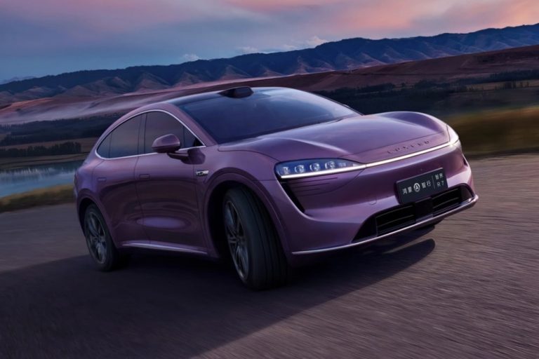 Huawei and Chery Unveil Luxeed R7, A New Challenger to Tesla's Model Y ...