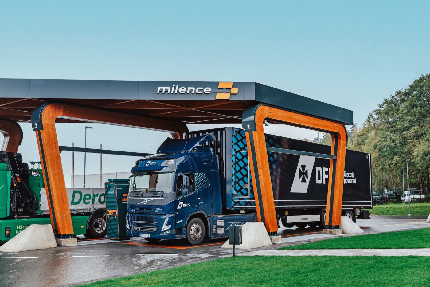 Milence Opens Fourth Electric Truck Charging Hub in Sweden