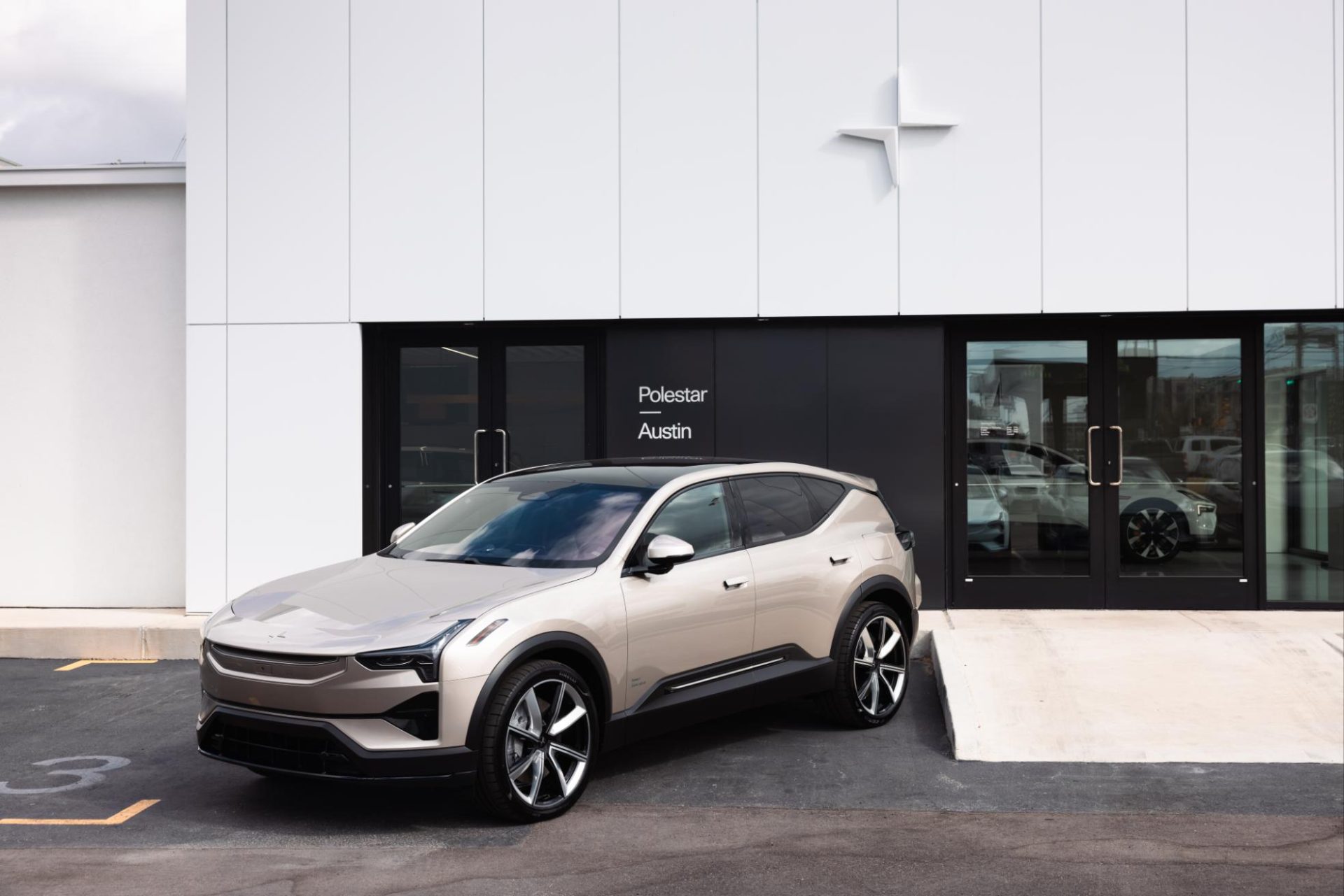 Polestar Begins Deliveries of First U.S.-Built Polestar 3 SUVs Across North America