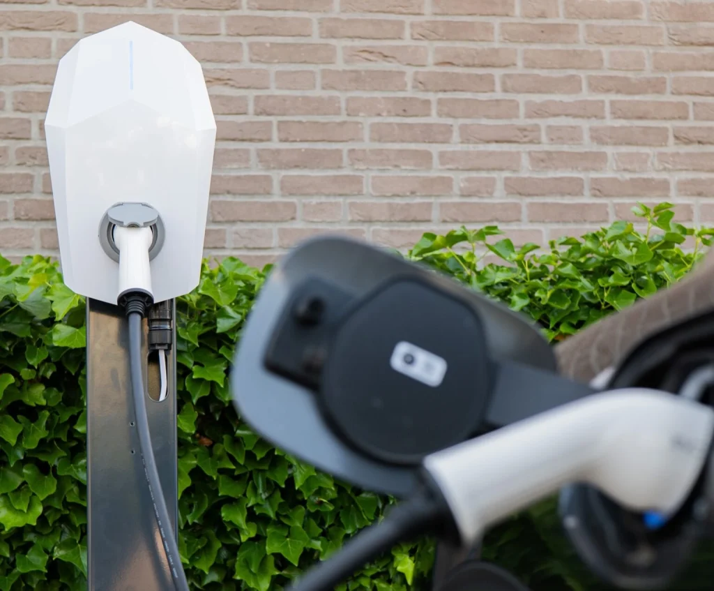 Volt Time Introduces Source 2 EV Charger with Versinetic Partnership