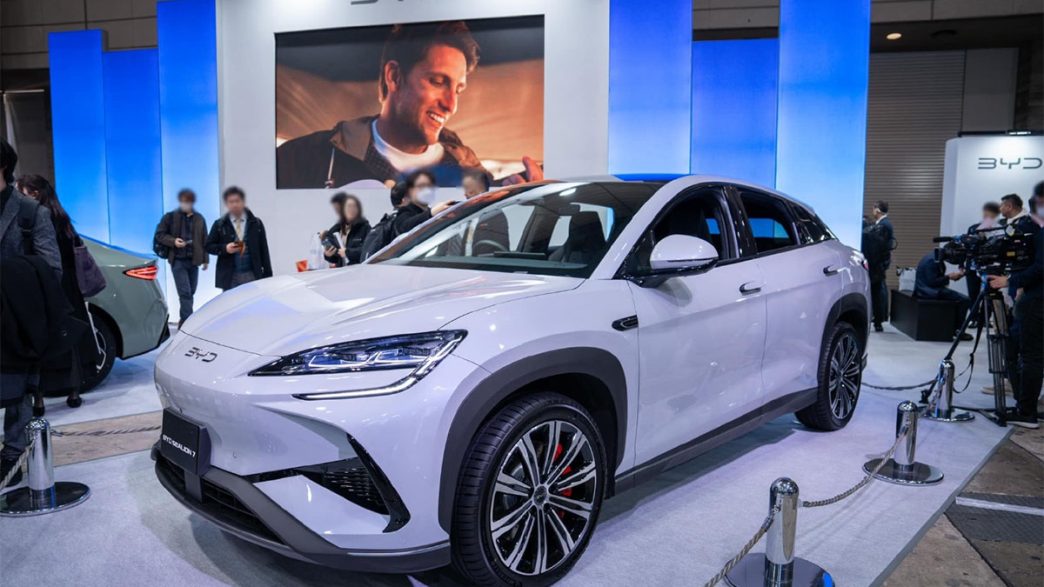 BYD Han L Unveiled: Dual-Motor EV with 580 kW Power Among Highlights ...