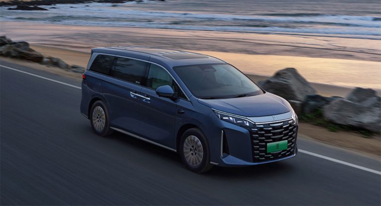 BYD Unveils New Xia MPV with Hybrid Technology and Advanced Driver ...