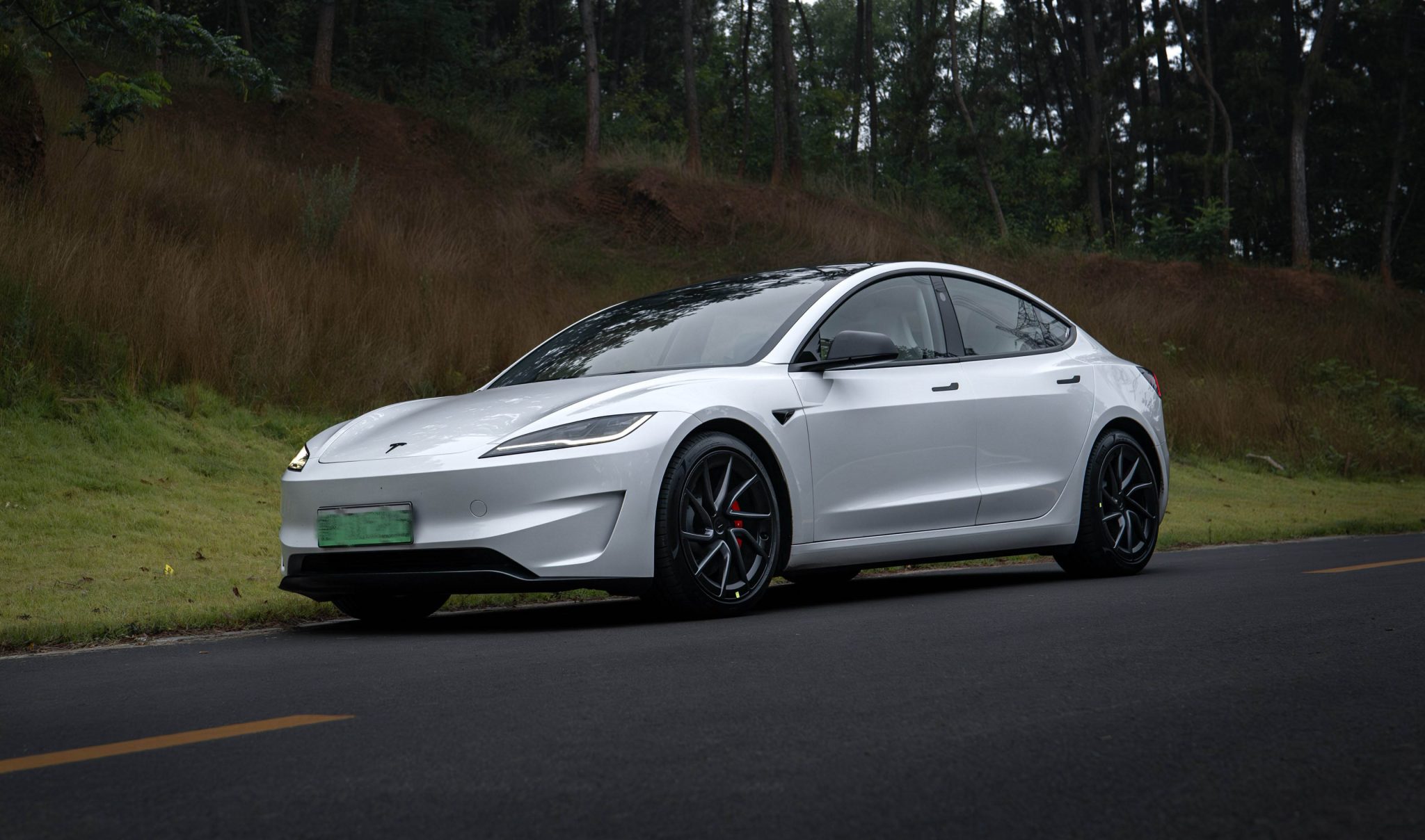 Tesla's Cybertruck Spotted at Giga Texas Wind Tunnel Ahead of ...