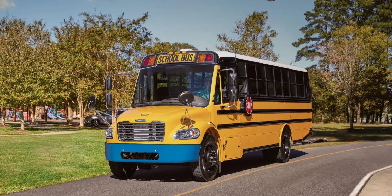 Thomas Built Buses Unveils New Second-Gen Saf-T-Liner C2 Jouley ...