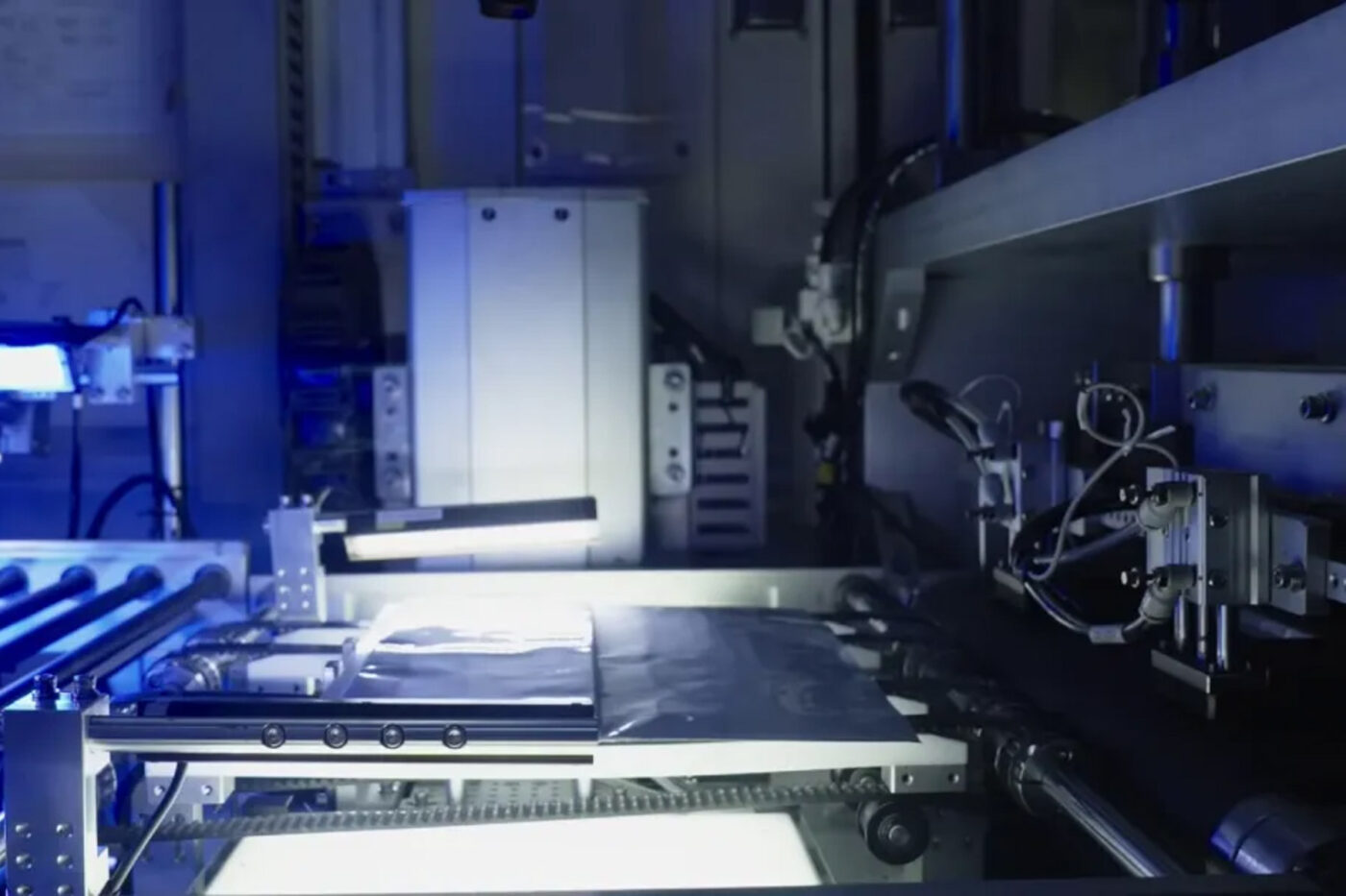 Farasis Energy Advances Solid-State Batteries with 400 Wh/kg Cells ...