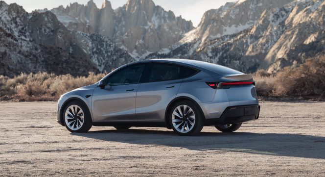 Tesla Cuts Model Y Prices Ahead of Expected Facelift Launch