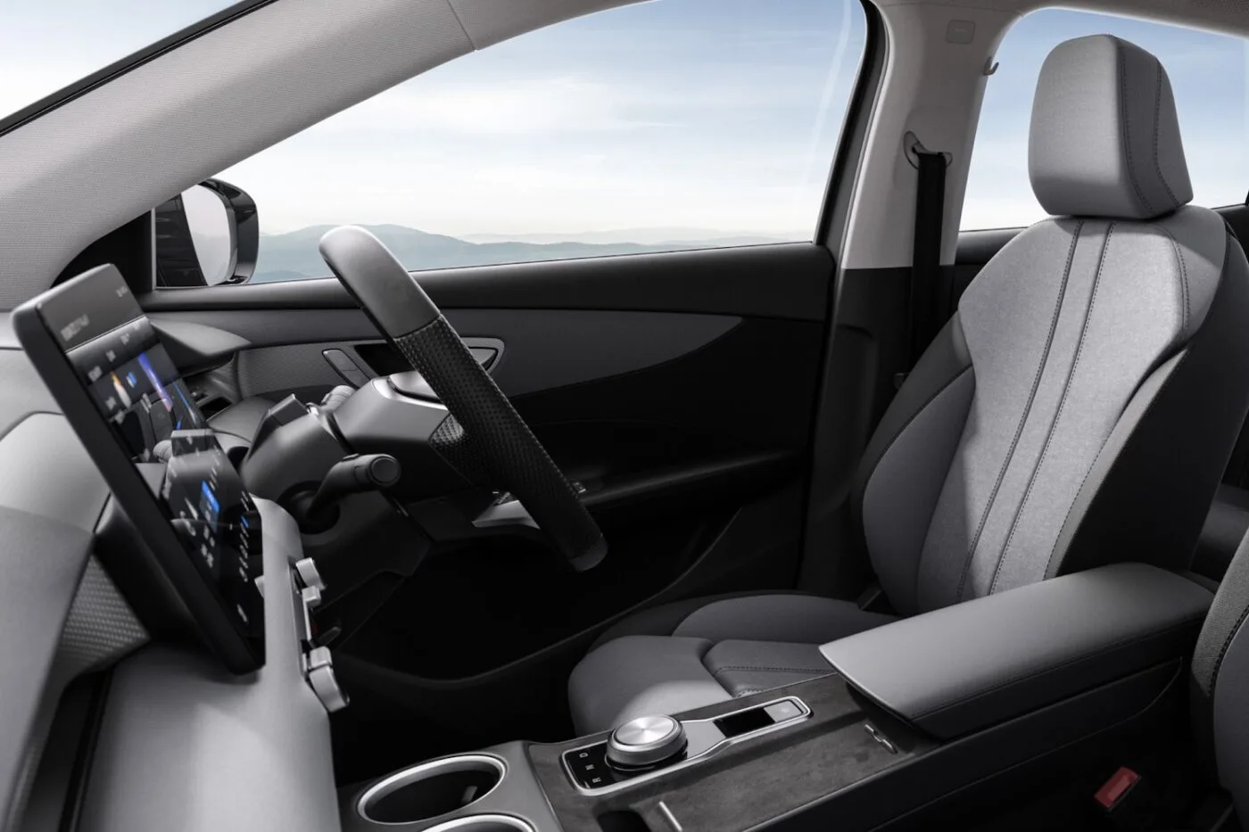 MG Motor Unveils MGS5 EV in Europe with Upgraded Range and Features