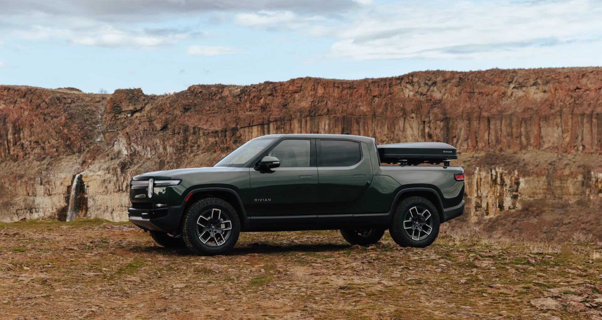 Rivian Owners Get Exclusive iKamper Rooftop Tent Option