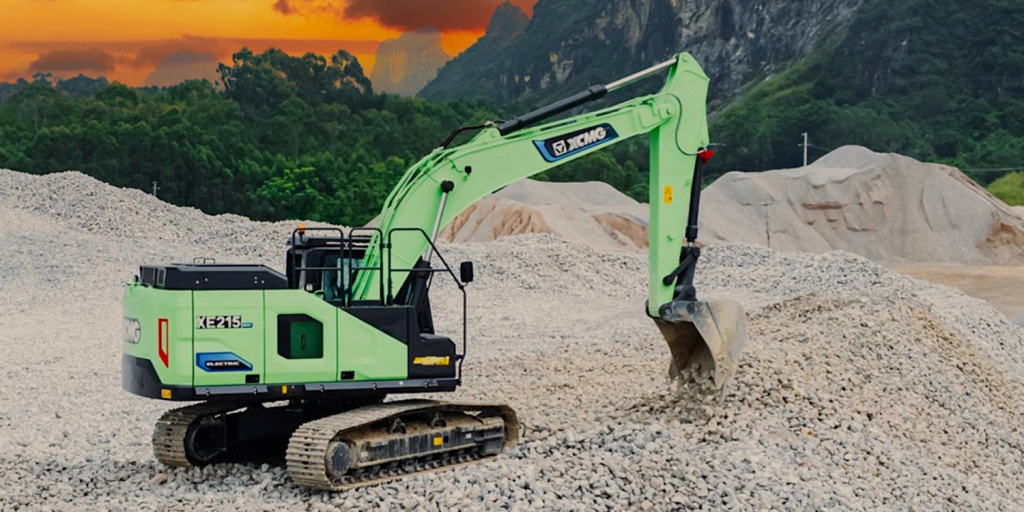 XCMG Launches XE215EV Electric Excavator with Battery Swap Capability ...