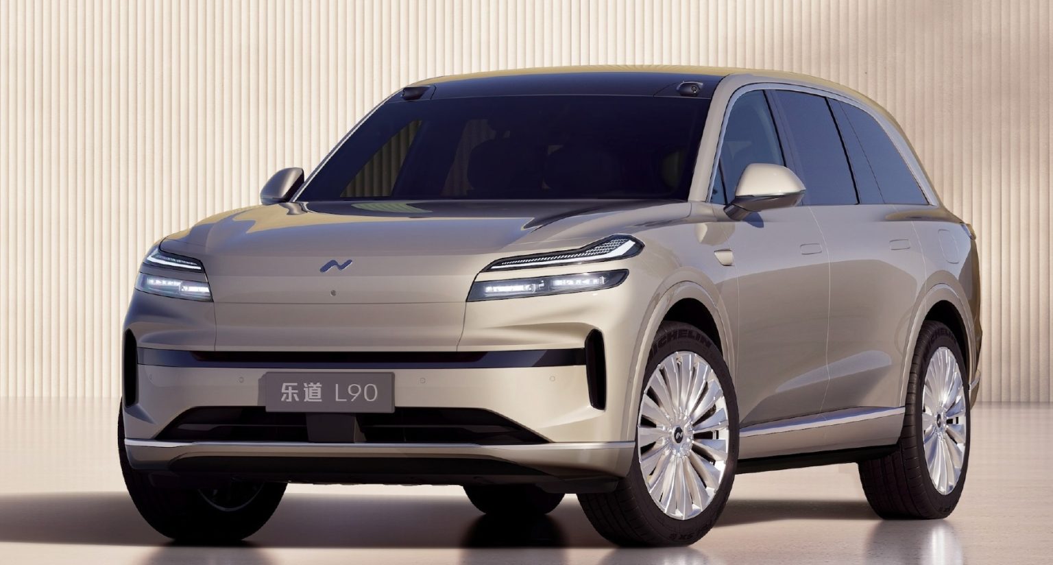 Onvo L90 Unveiled: Nio’s New Flagship SUV Offers 240-Liter Frunk, Three-Row Seating