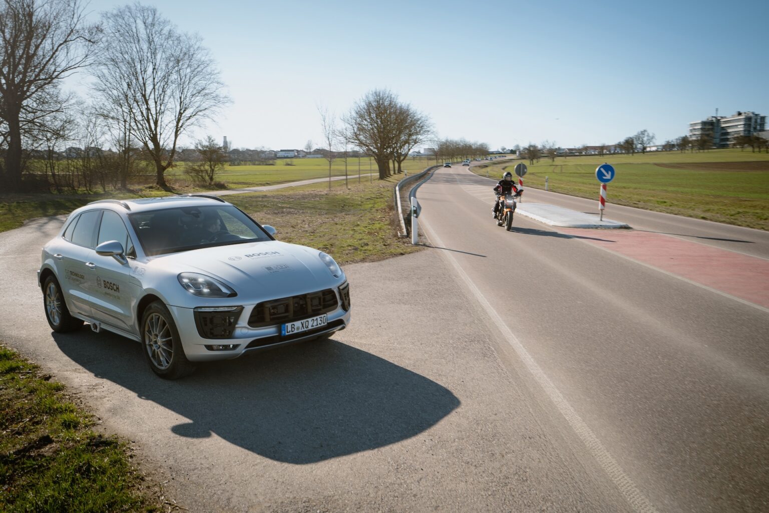 Bosch Unveils New Radar Sensor, 8MP Camera and Scalable ADAS Suite at ...