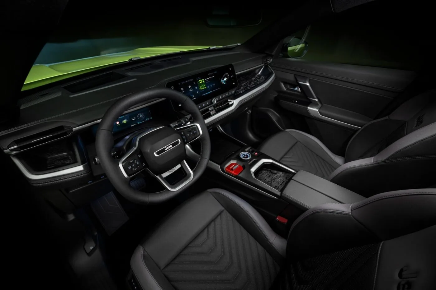 Jeep Unveils New Compass Electric SUV with AWD Option, 650 km Range