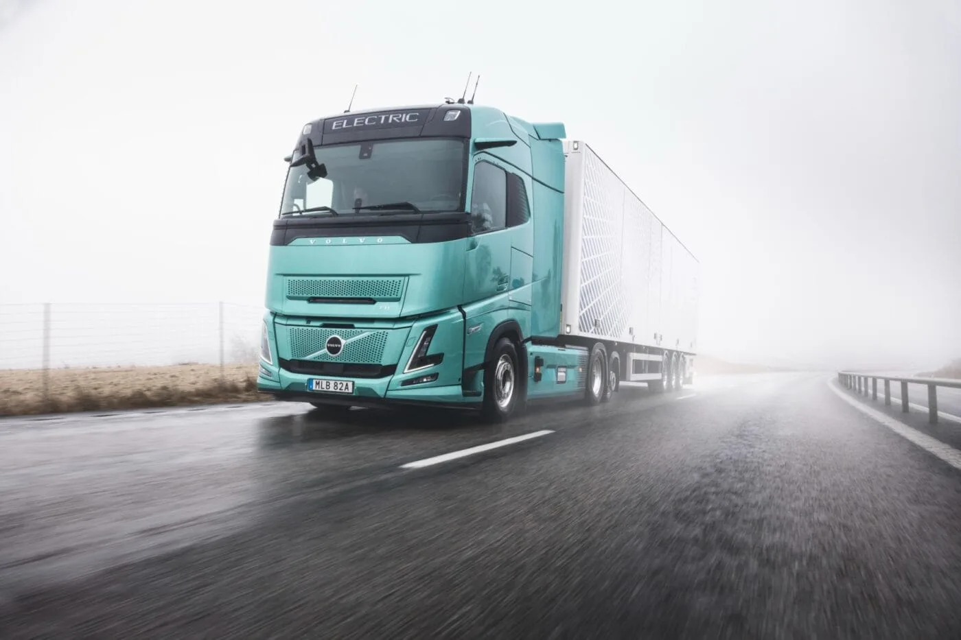 Volvo Trucks to Unveil Long-Haul Electric FH Aero in 2026 with 780 kWh ...
