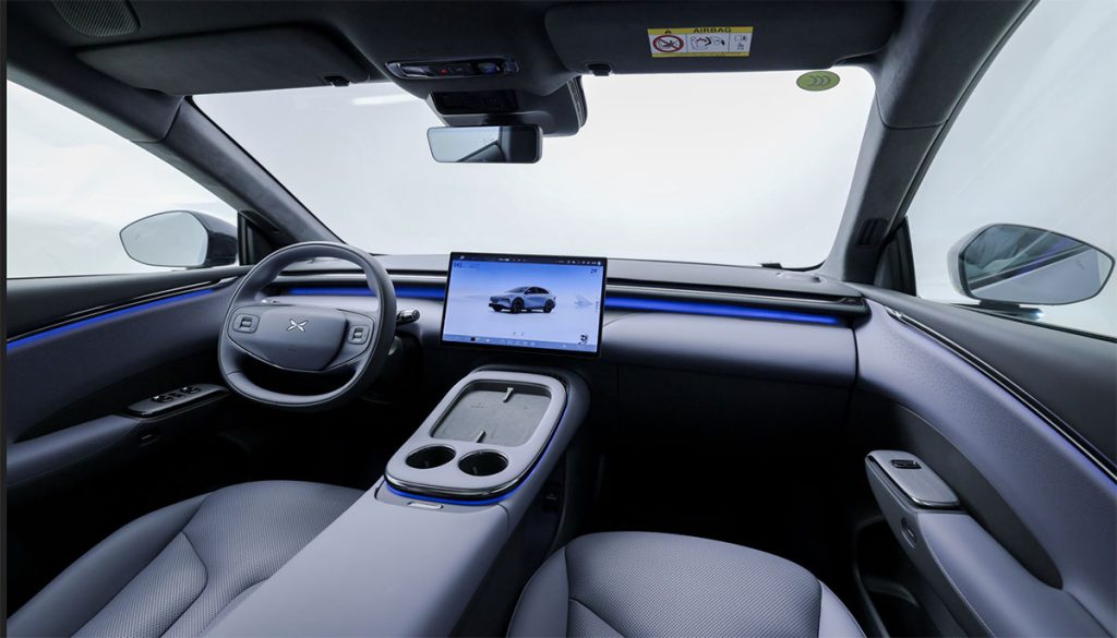 Xpeng Officially Unveils G7 Electric SUV with In-House Turing AI Chips ...
