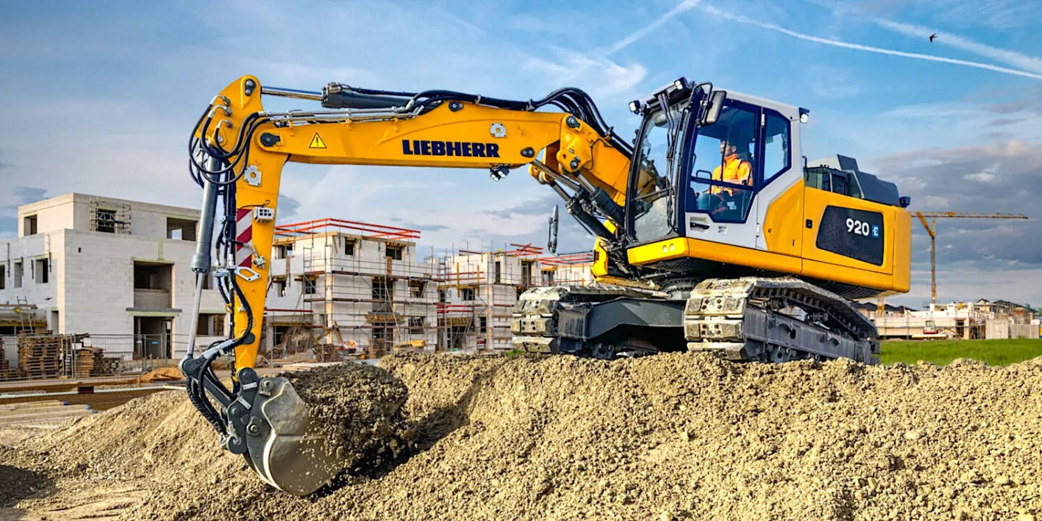 Liebherr Launches First Battery Electric Crawler Excavator with ...