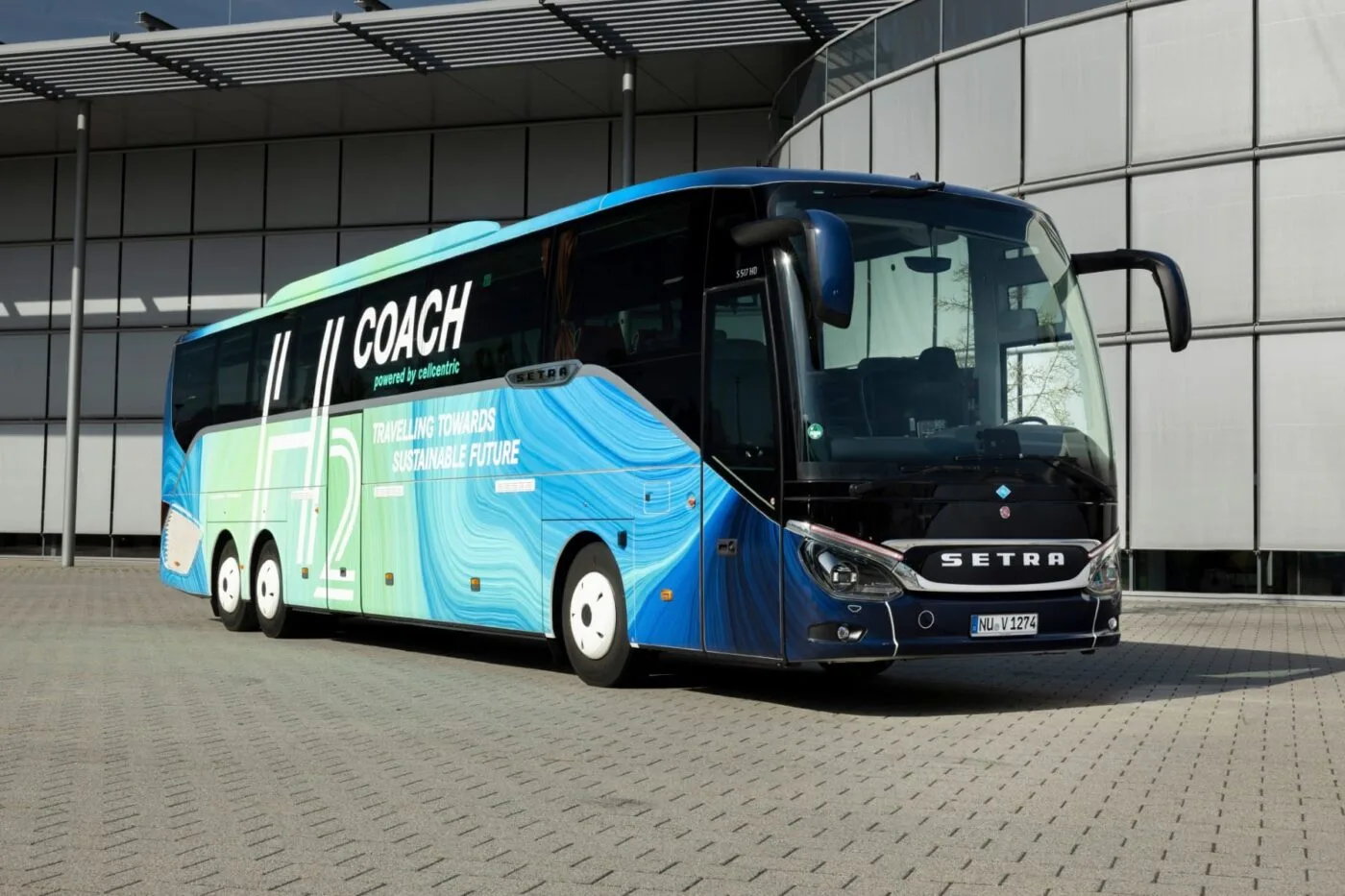 Daimler Buses Tests Hydrogen Coach Prototype With 800 Km Range