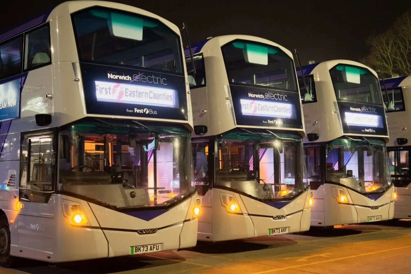 Norfolk to Add 24 Electric Double-Decker Buses in £13.8 Mln Investment