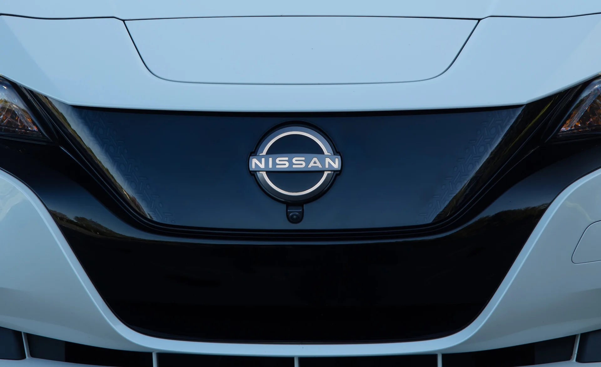 Nissan to Support Electrify America’s Plug&Charge Technology on 2026 LEAF