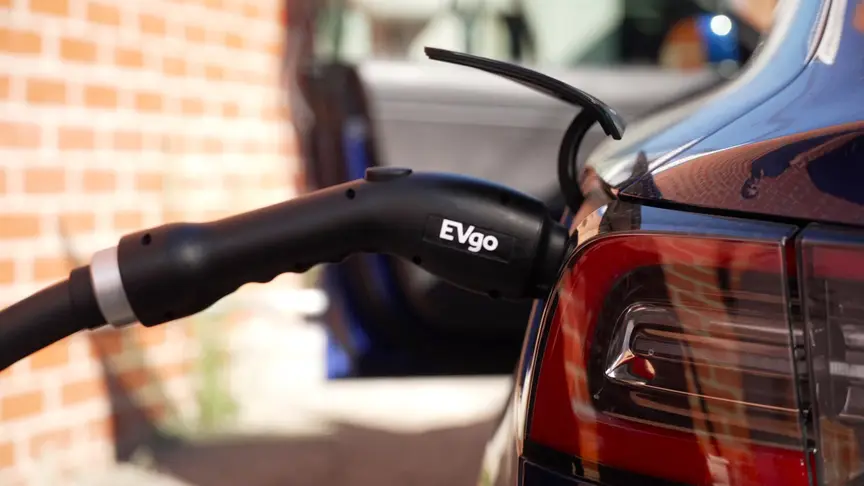 EVgo Accelerates NACS Connector Rollout Across U.S. Fast-Charging Network