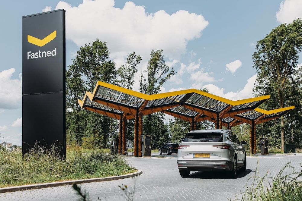 Fastned Passes 400 Fast-Charging Sites as European Network Expansion ...