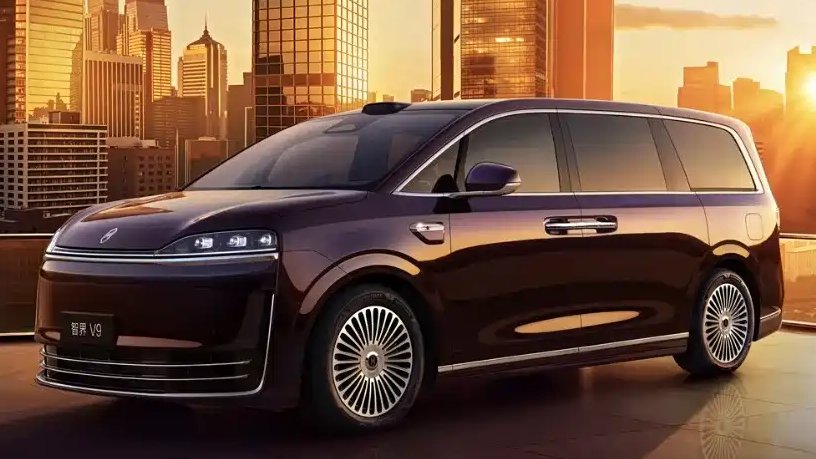 Huawei-Backed Luxeed Releases Official Images of V9 MPV as Regulatory ...