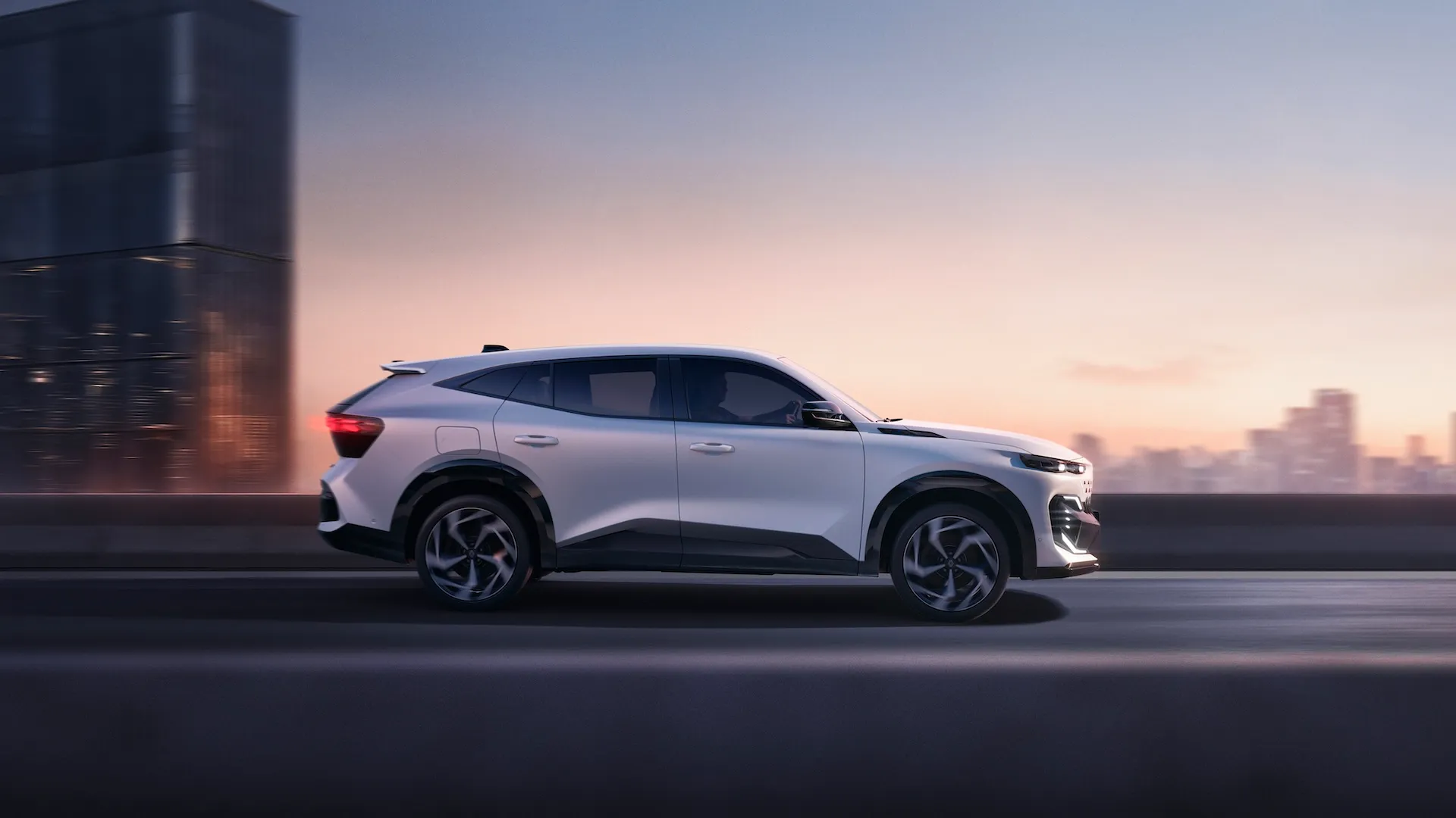 Renault Presents Filante Hybrid Crossover With E-Tech 250 Powertrain