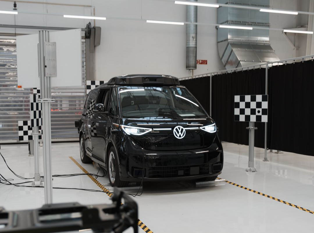 Volkswagen Begins Pre-Series Production of Autonomous ID. Buzz AD in ...